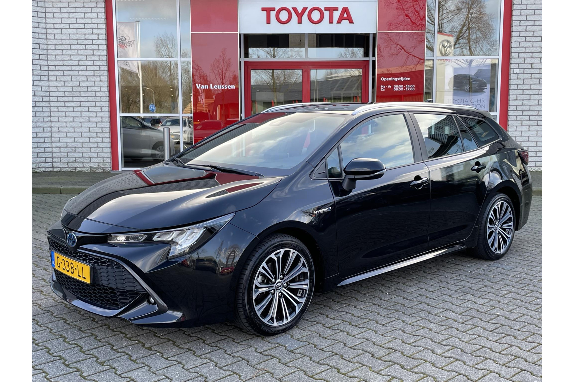 Toyota Corolla Touring Sports 1.8 Hybrid Trek – WDLO