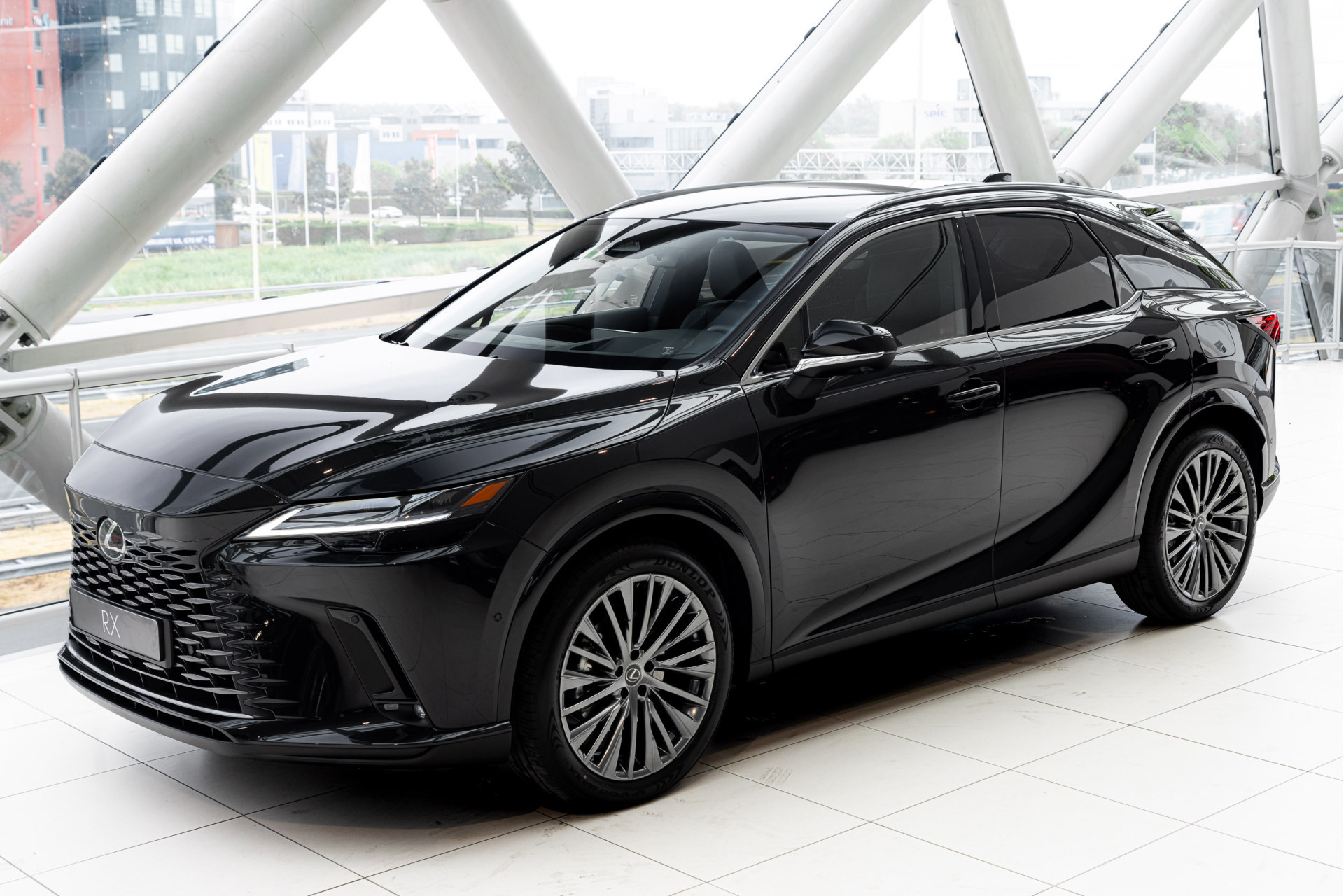 Lexus RX 450H+ Plug-In Hybrid President Line | Lexus occasions