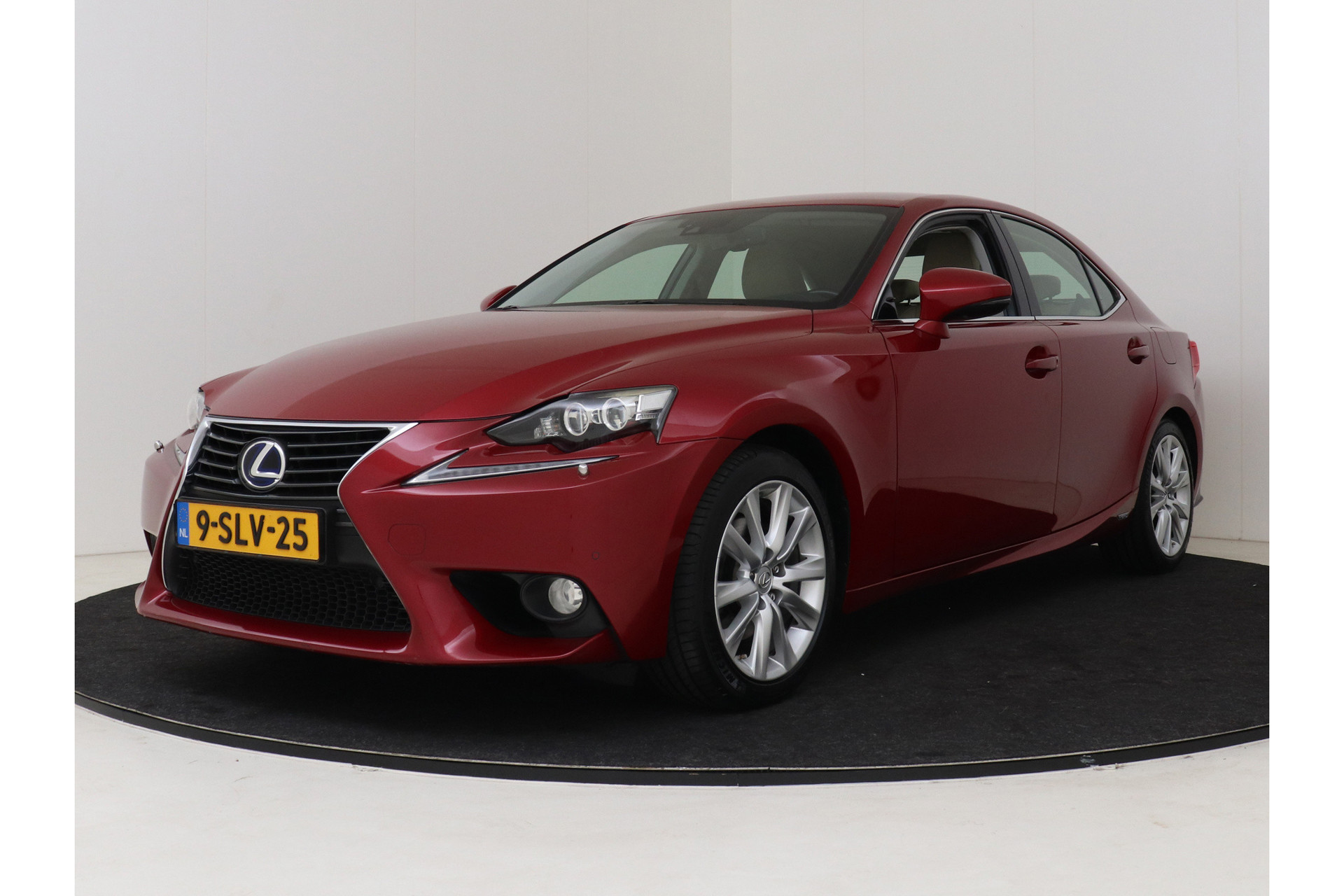 Lexus IS 300H First Edition | Lexus occasions