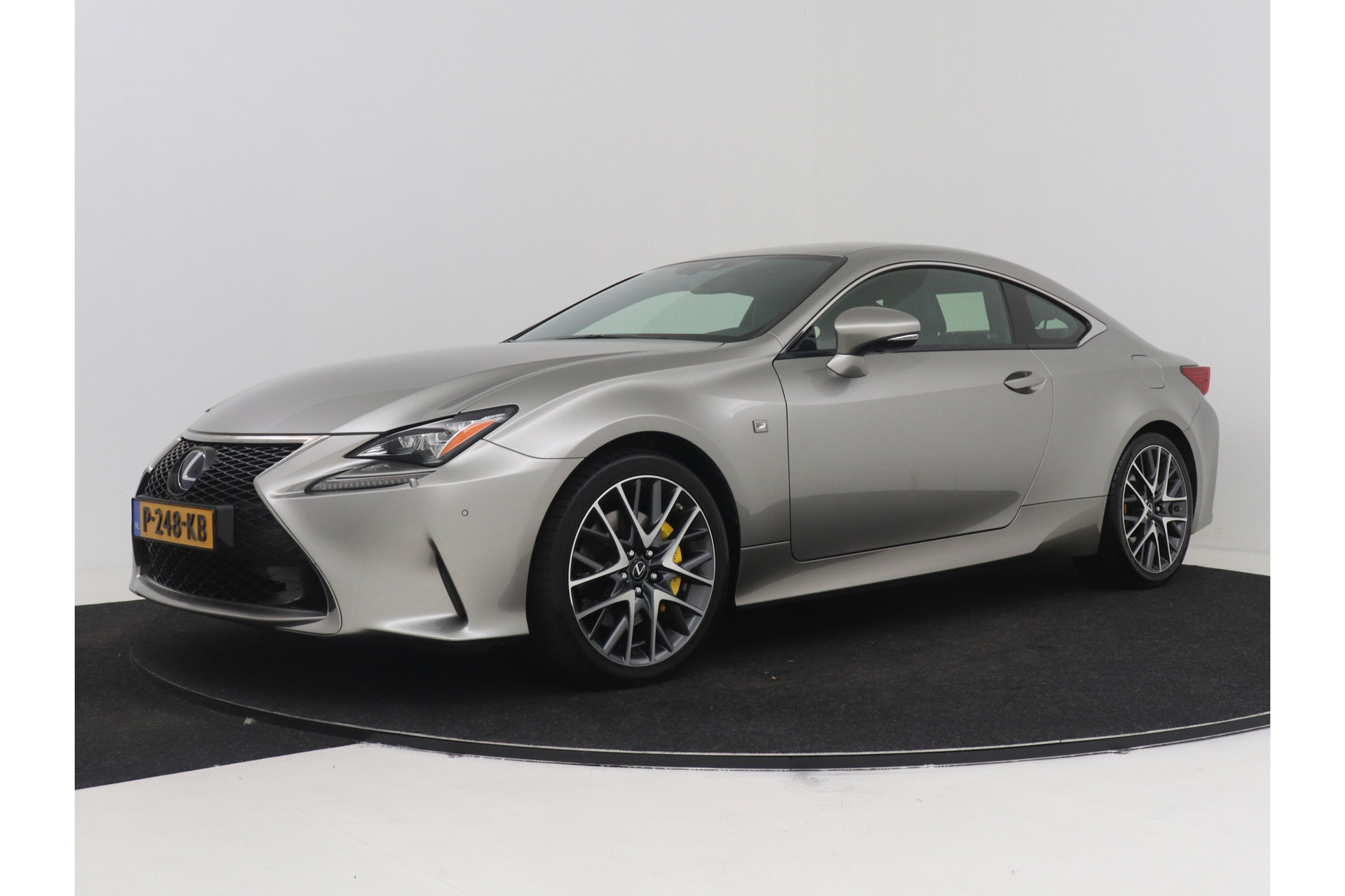 Lexus RC 300H F-Sport Line Limited | Lexus occasions