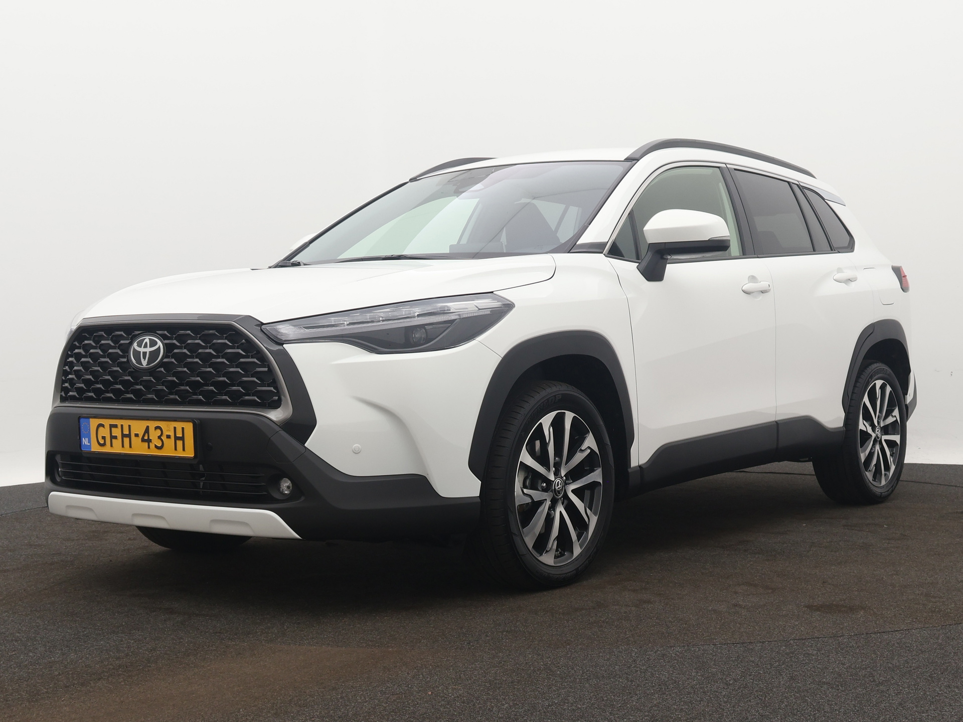 Toyota Corolla Cross Hybrid 140 Dynamic - auto.nl