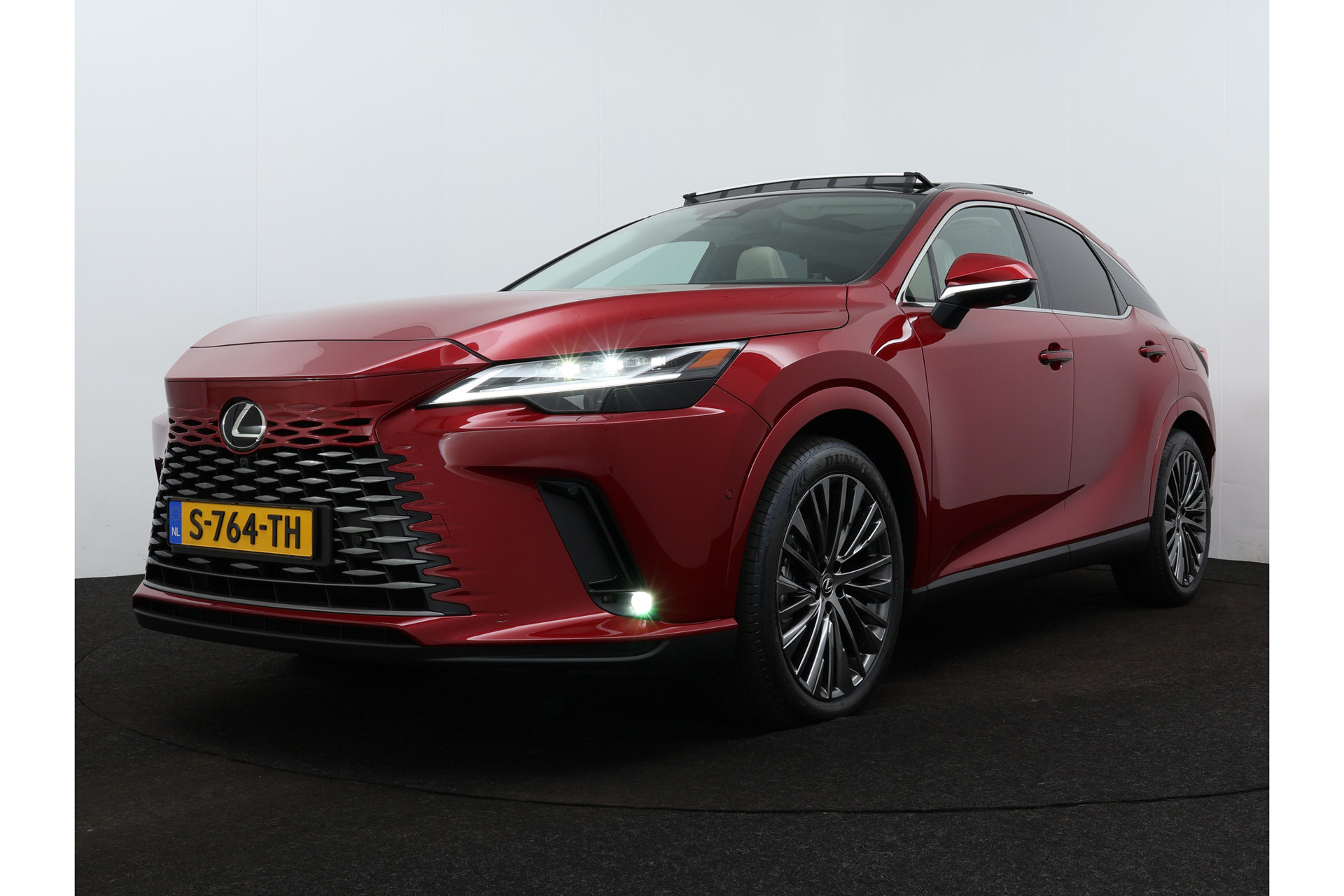 Lexus RX 450H+ Plug-In Hybrid President Line | Lexus occasions