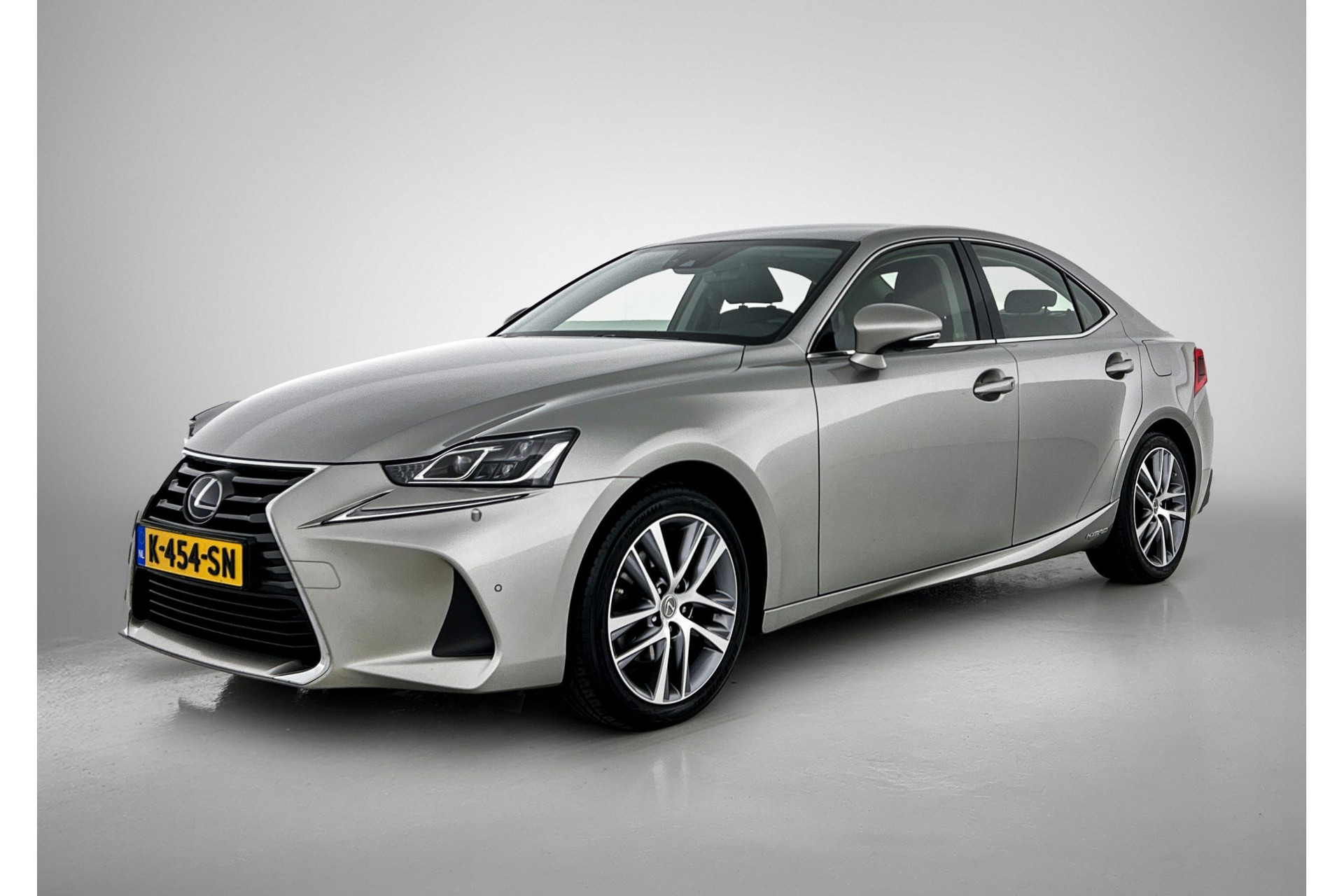 Lexus IS 300H Hybrid Business Line Pro | Lexus occasions