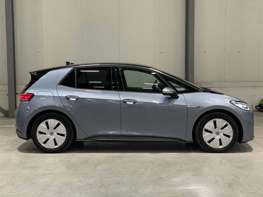 De Volkswagen ID3 vs. ID4: dit zijn de verschillen - auto.nl